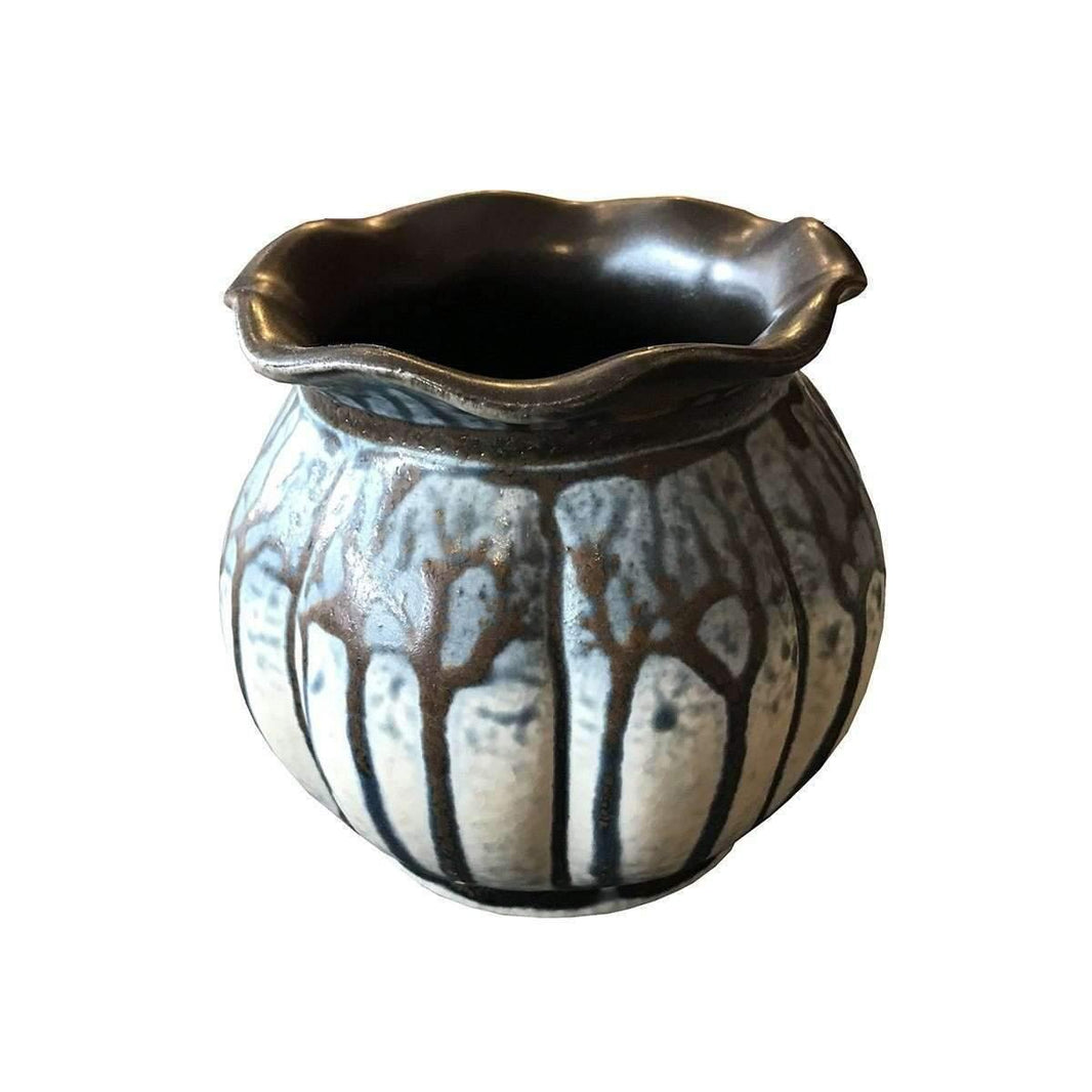 Arts and Crafts Pottery | Modern Bungalow